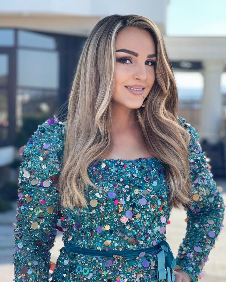 Afërdita komplet person tjetër me këtë rregullim