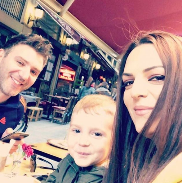 Njihuni me familjen e aktorit Naser Rafuna