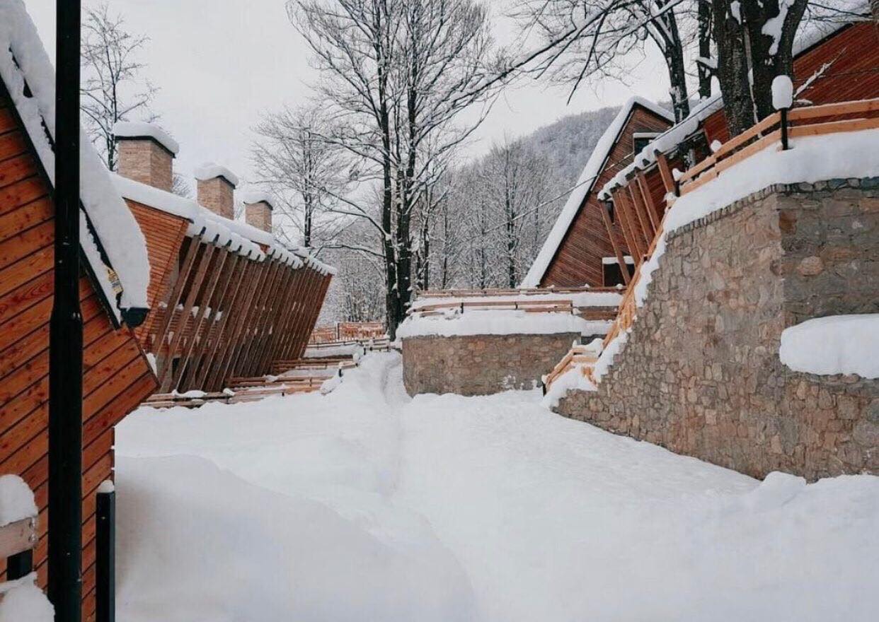 PËRJETONI NDJESINË E VËRTETË DIMËRORE TEK “MËSHTEKNA”