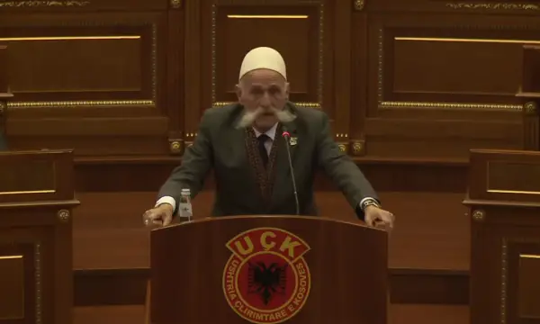 Rifat Jashari para deputetëve: Të jemi të një gjuhe, që të ndahemi ... Rifat Jashari para deputetëve: Të jemi të një gjuhe, që të ndahemi ...