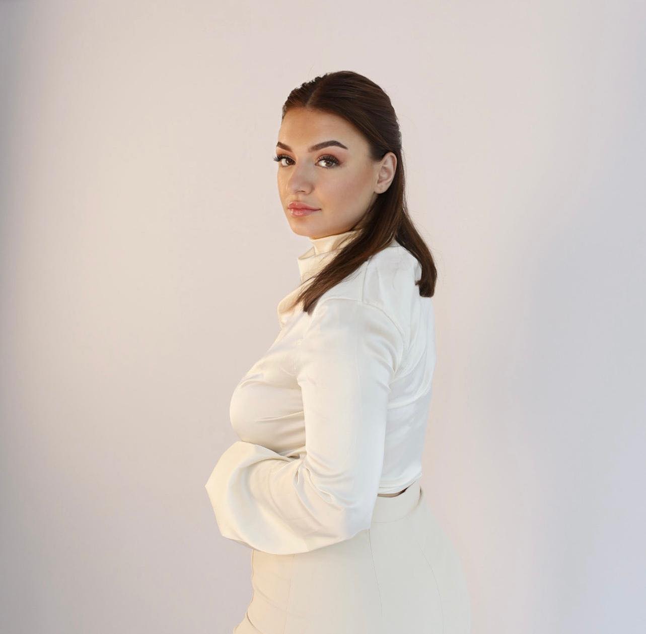 Djellza Zeqiri dhe studio e bukurisë “Dlashes” sukses i vërtet në Cyrih ...