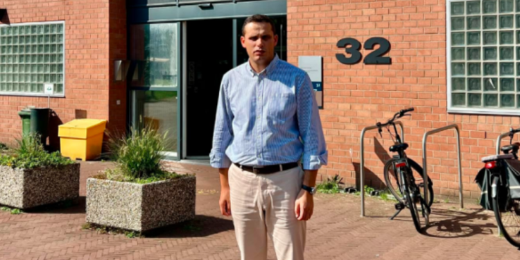 Gruda viziton Thaçin e Veselin: Të gatshëm të dëshmonin luftën e drejtë ...