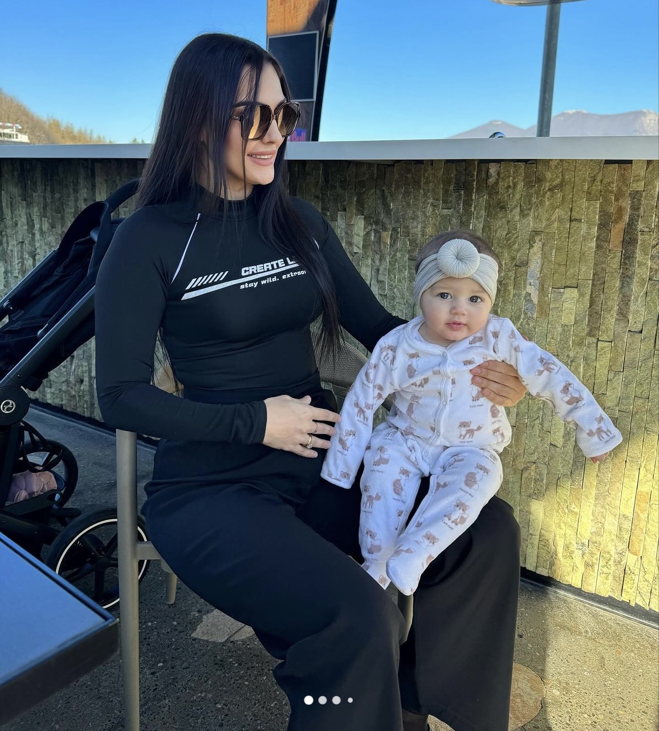 Disa muaj pas lindjes, Eliona Pitarka zbulon emrin unik të vajzës së dytë!