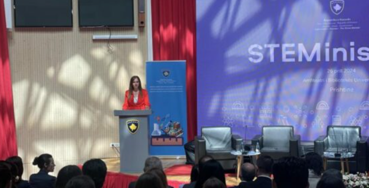 Qeveria zotohet t’i përkrah vajzat dhe gratë në STEM