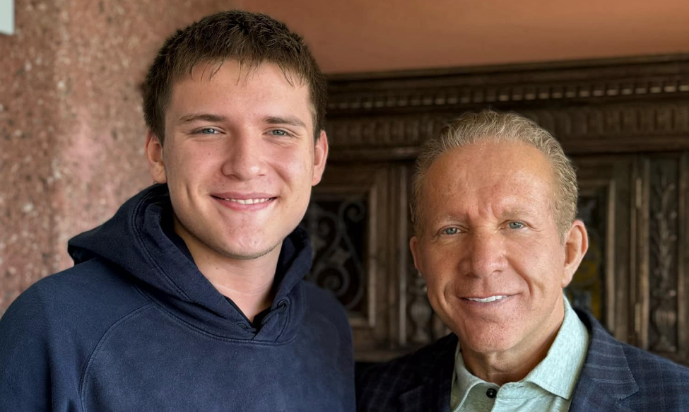 Behgjet Pacolli sot feston ditëlindjen e djalit, ja sa vite i bëri