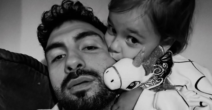 Ledri emocionon me fjalët për ditëlindjen e vajzës