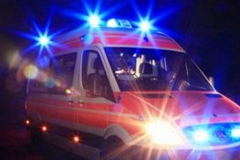 Dua Lipa fanse e Arsenalit, shihet në stadium