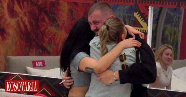 Papritur banorët e Big Brother Vip Albania shpërthejnë në lot Papritur banorët e Big Brother Vip Albania shpërthejnë në lot